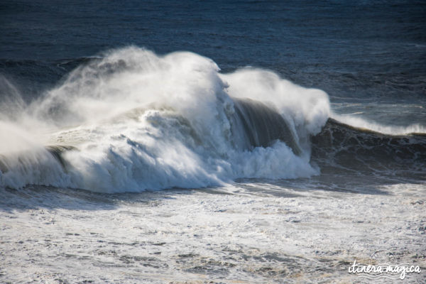 Seeing 100 feet waves in Nazaré, Portugal - Itinera-magica.com
